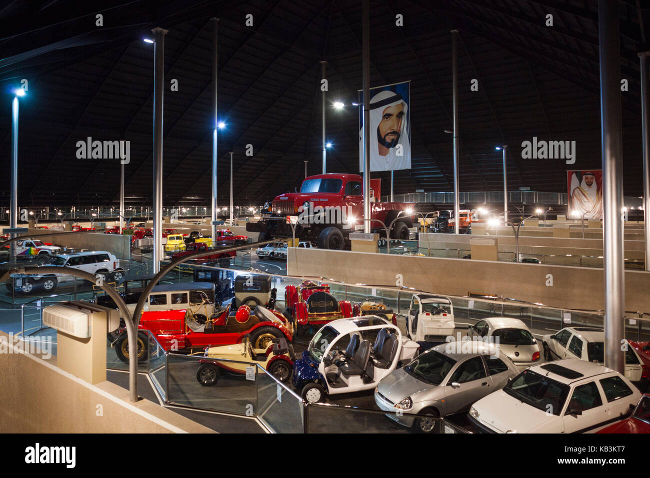 Vae, Abu Dhabi, shanayl, Emirates National Car Museum, eine Sammlung ...