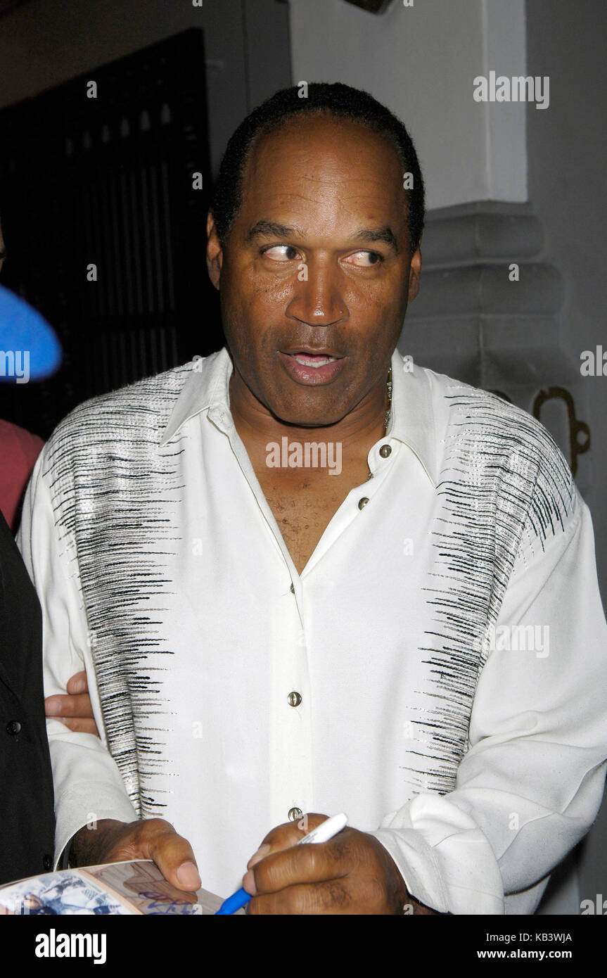 MIAMI BEACH - FL - 20. JUNI 2007: (exklusive Deckung) O.J Simpson bei ...