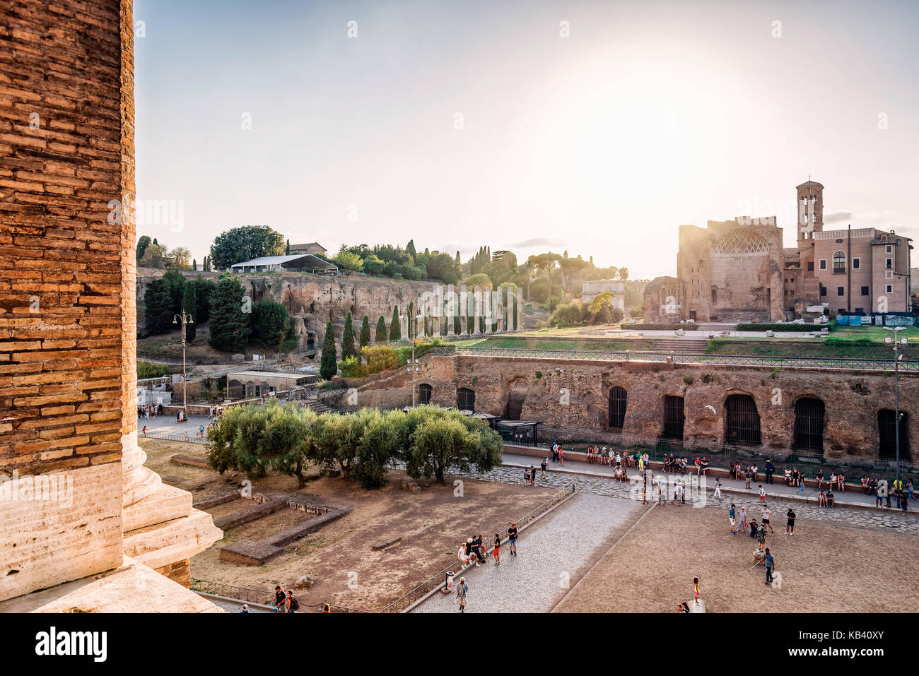 Santa francesca romana basilica -Fotos und -Bildmaterial in hoher Auflösung – Alamy