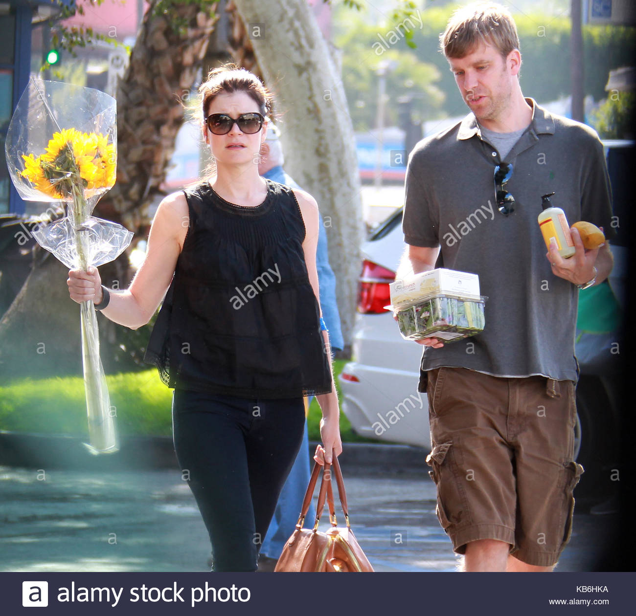 Betsy Brandt And Grady Olsen Stockfotos & Betsy Brandt And Grady Olsen ...