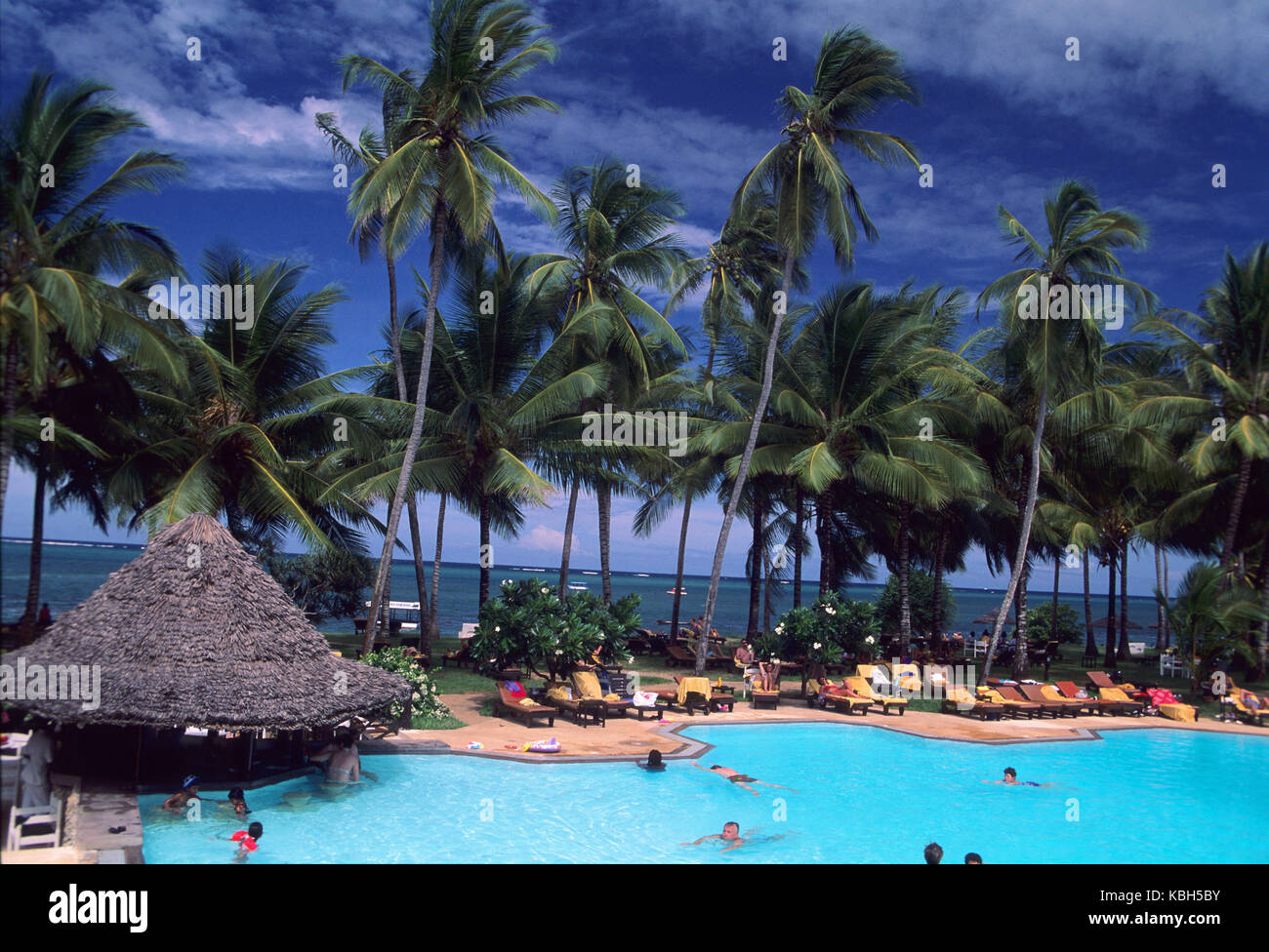 Mombasa Coast Kenya Stockfotos & Mombasa Coast Kenya Bilder - Alamy