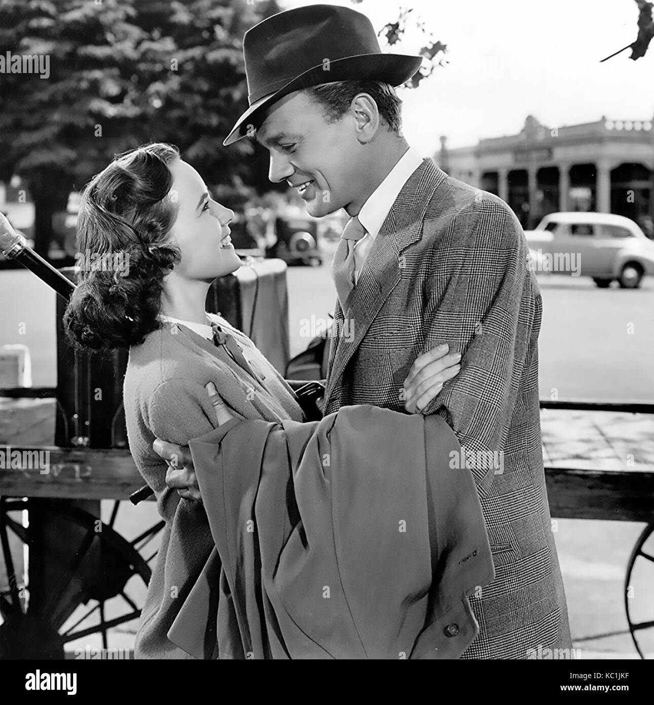 Teresa wright schatten zweifel 1943 -Fotos und -Bildmaterial in hoher ...