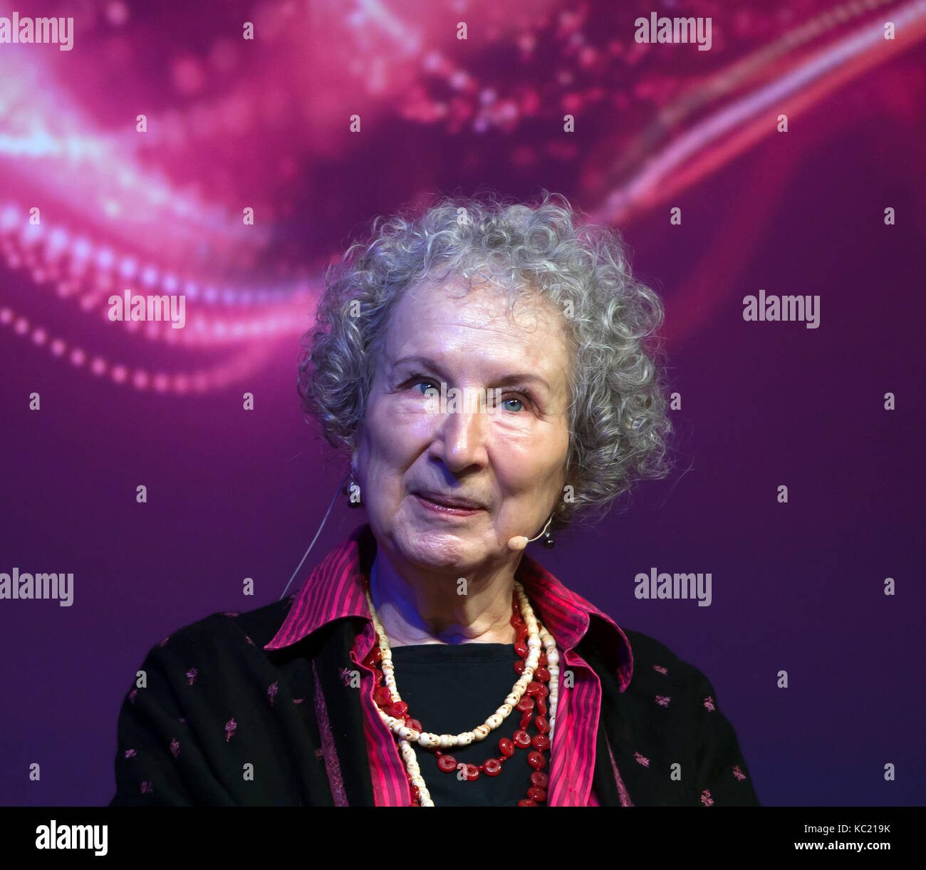 Dichterin und autorin margaret atwood -Fotos und -Bildmaterial in hoher ...