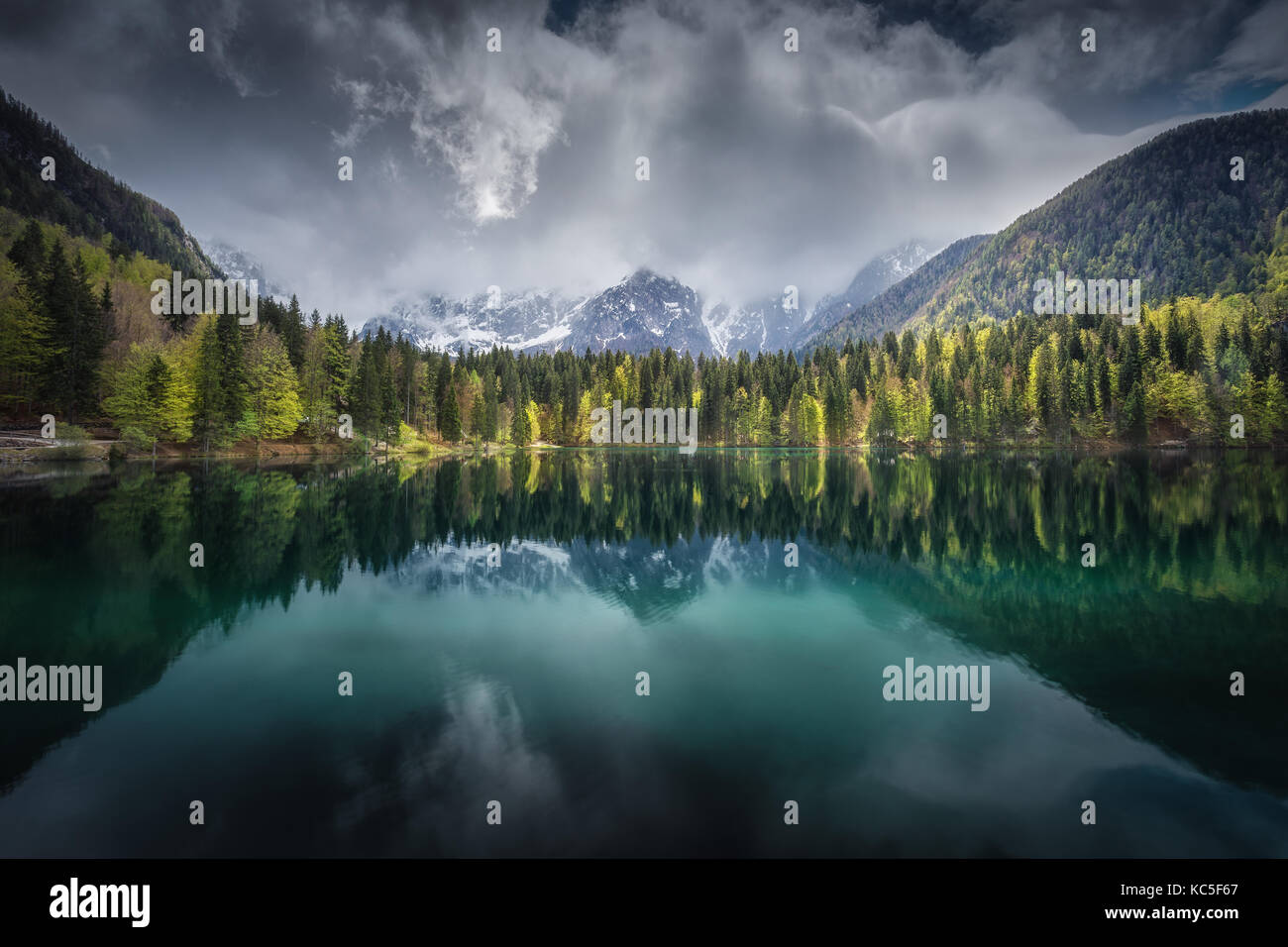 Italienische alpen -Fotos und -Bildmaterial in hoher Auflösung – Alamy