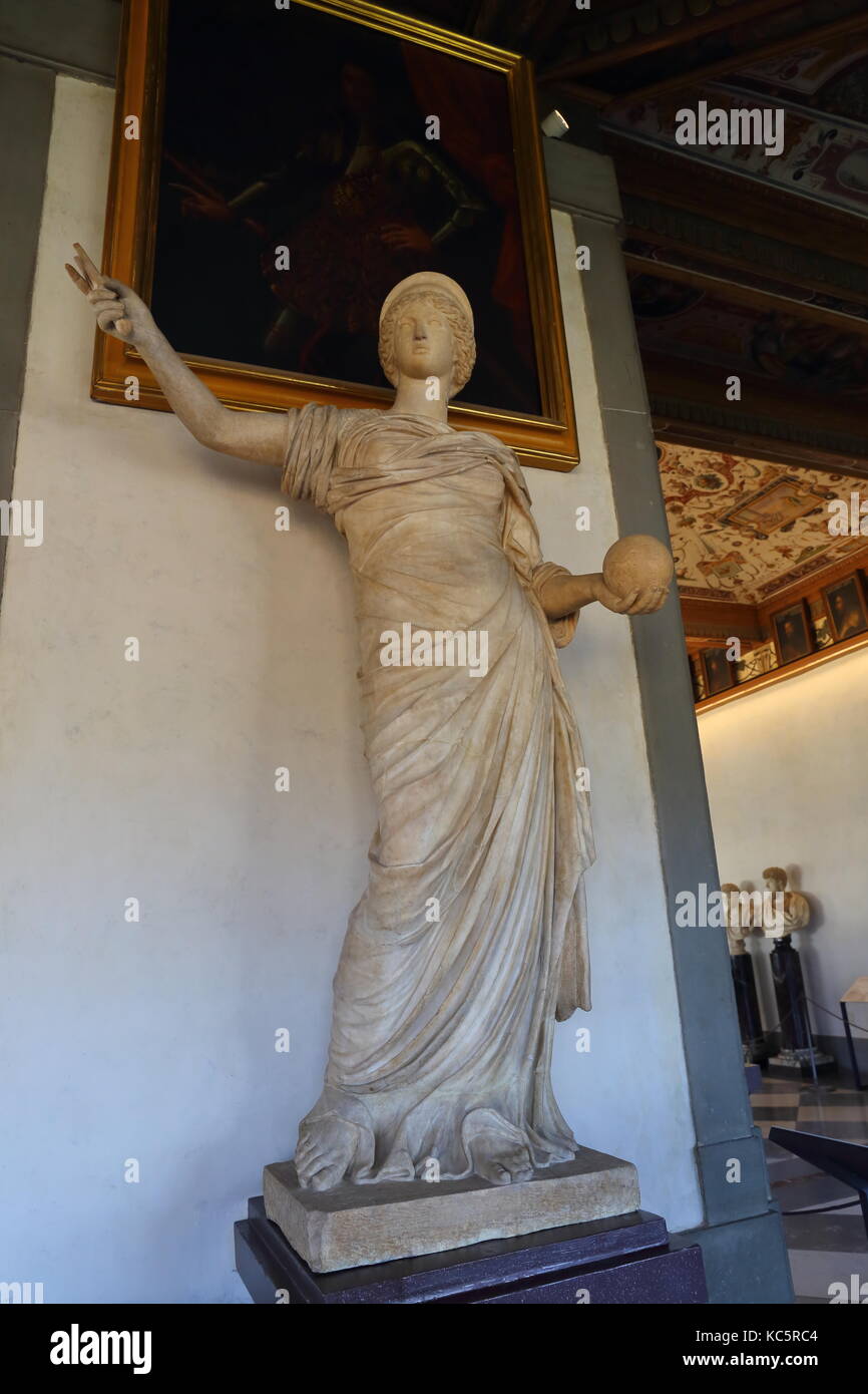 Skulptur auf der Uffizien (Galleria degli Uffizi), Florenz, Italien Stockfotografie - Alamy