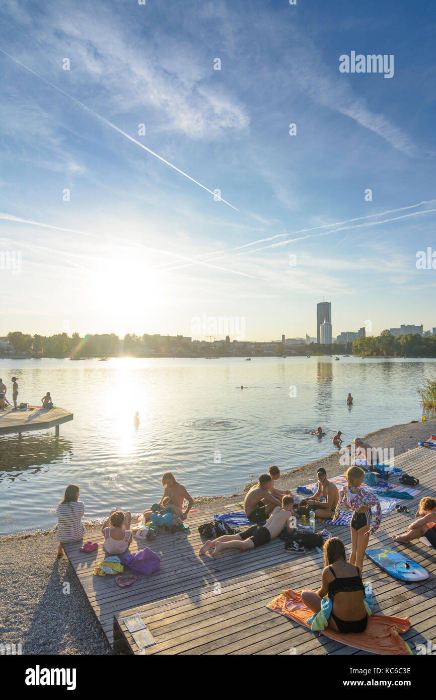 Beach, Leute, Badegast, Schwimmer, Fluss Alte Donau (Alte Donau ...