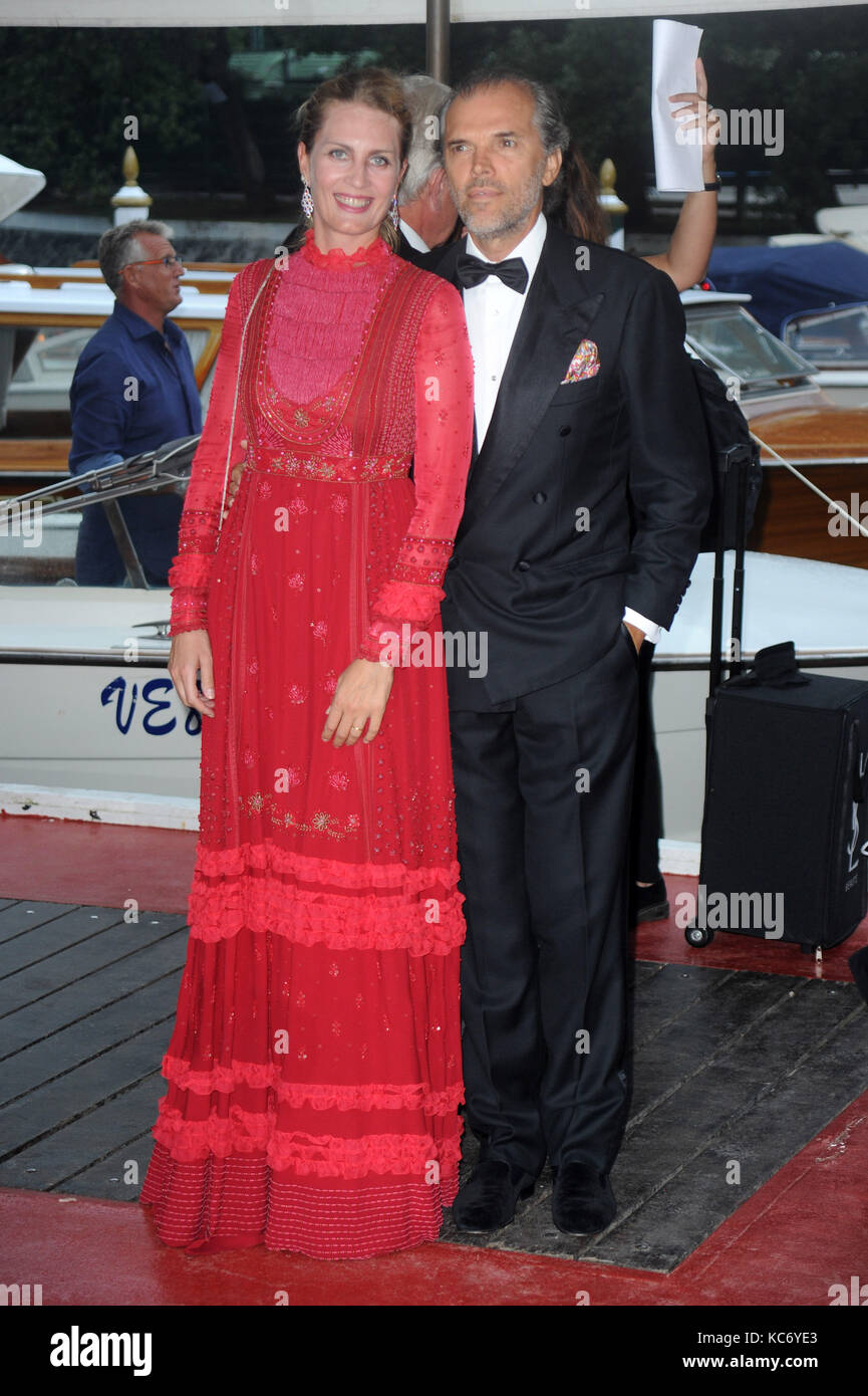 Isabella borromeo brachetti peretti -Fotos und -Bildmaterial in hoher ...