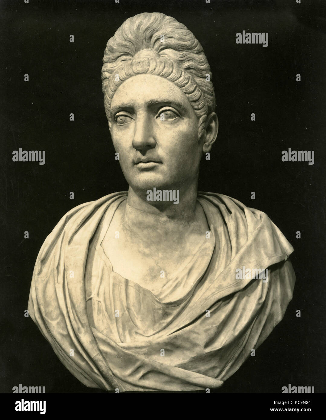 Trajan skulptur -Fotos und -Bildmaterial in hoher Auflösung – Alamy