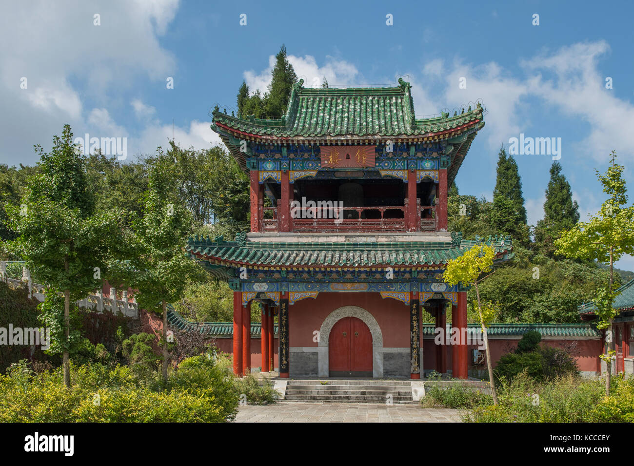 Berg tempel -Fotos und -Bildmaterial in hoher Auflösung – Alamy
