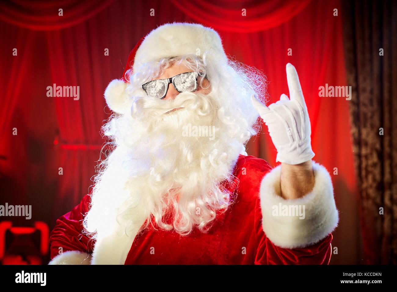 Heavy metal rockmusik -Fotos und -Bildmaterial in hoher Auflösung – Alamy