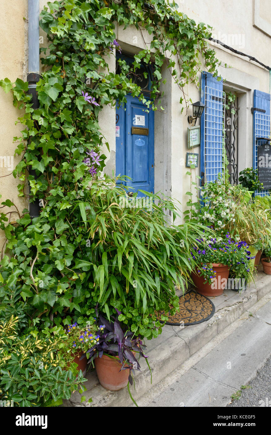 Containers architecture -Fotos und -Bildmaterial in hoher Auflösung – Alamy