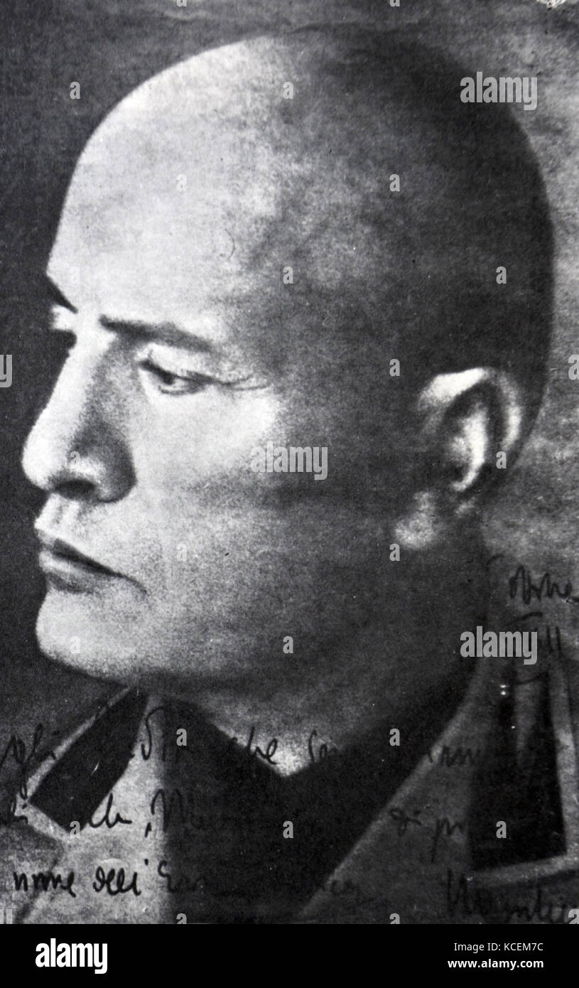 Portrait von Benito Mussolini (1883-1945) ein italienischer Politiker ...