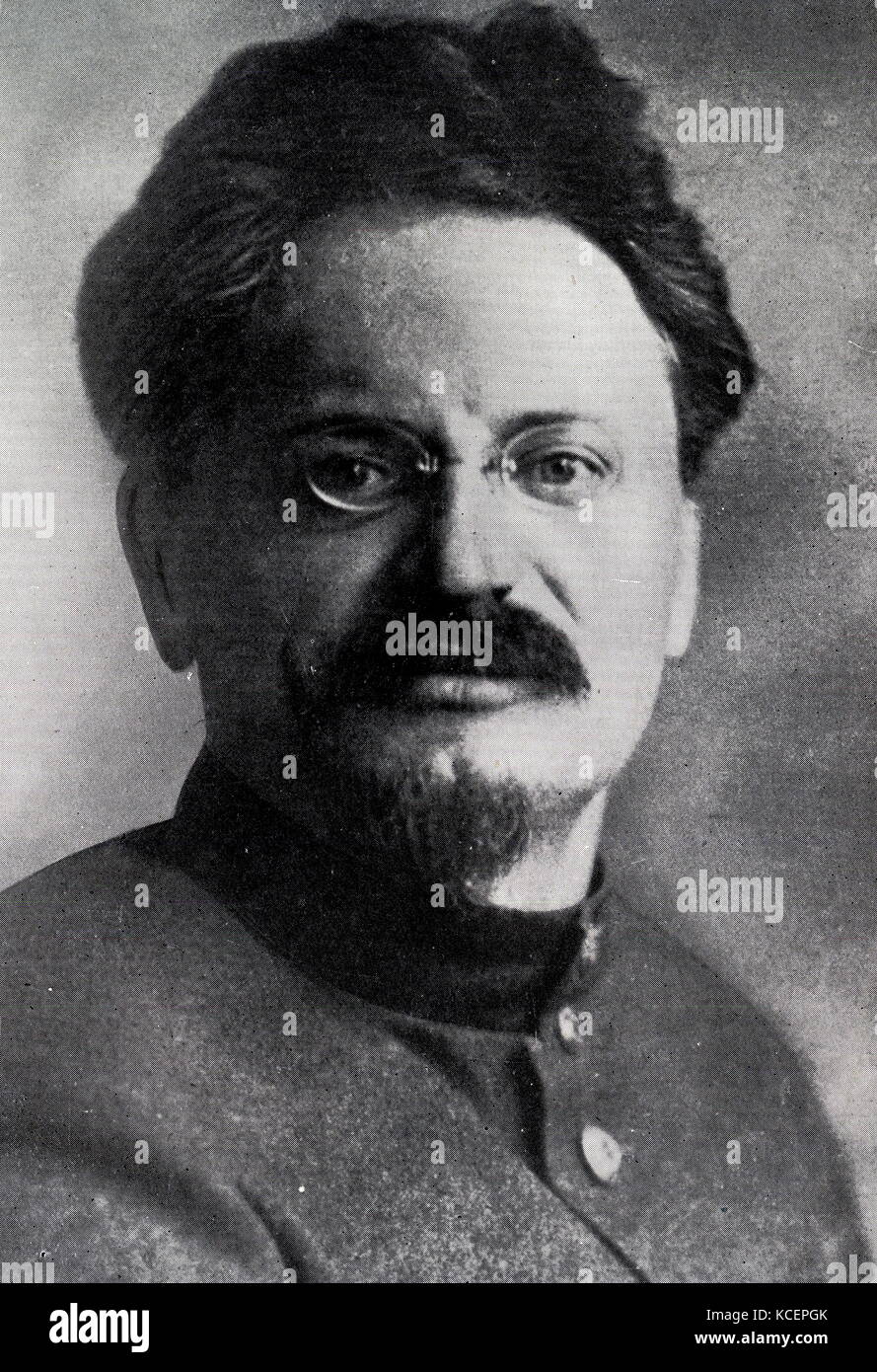 Leon Trotsky Stockfotos & Leon Trotsky Bilder - Alamy