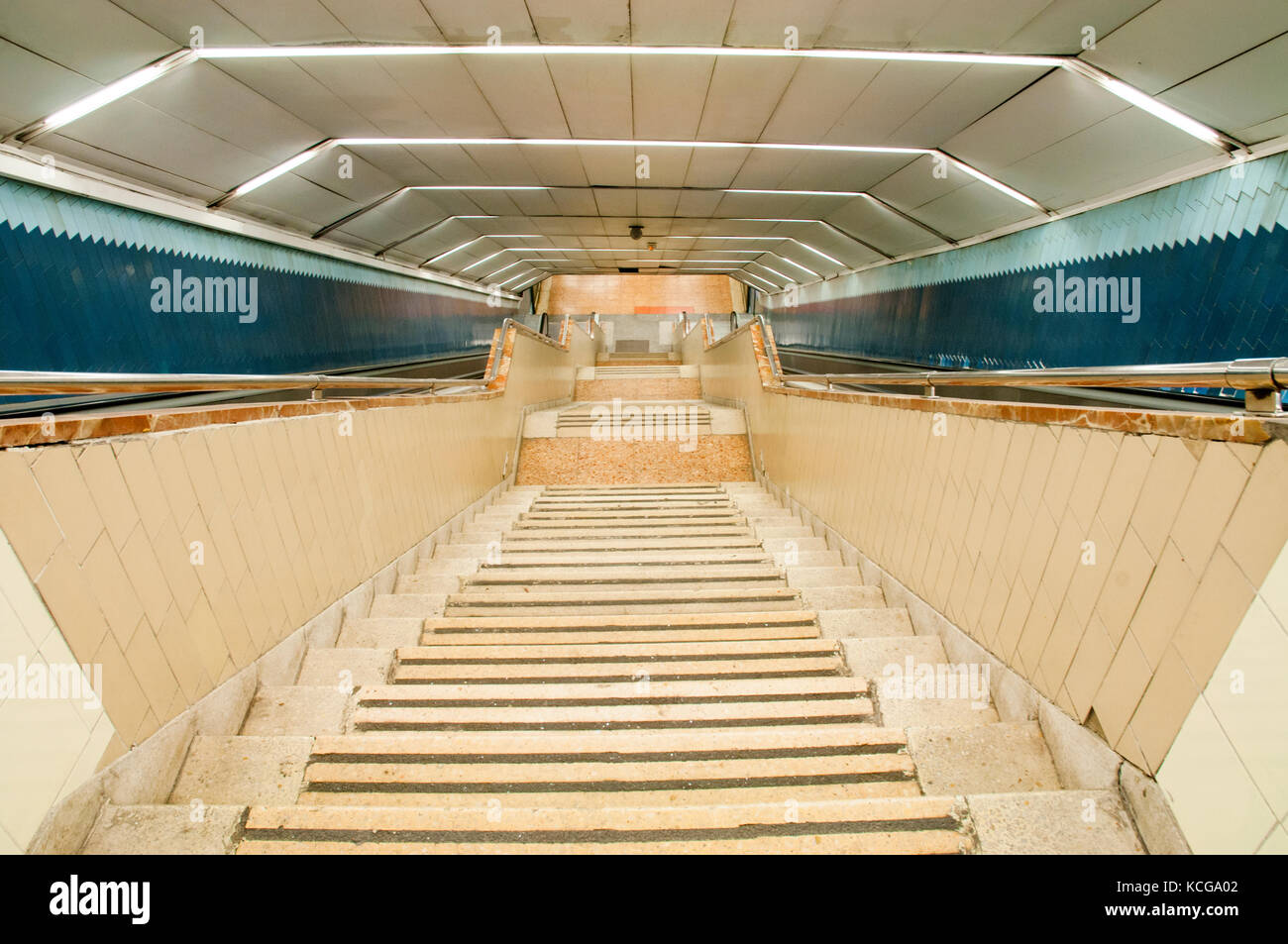 Escalera escaleras escaleras escaleras escalera -Fotos und ...