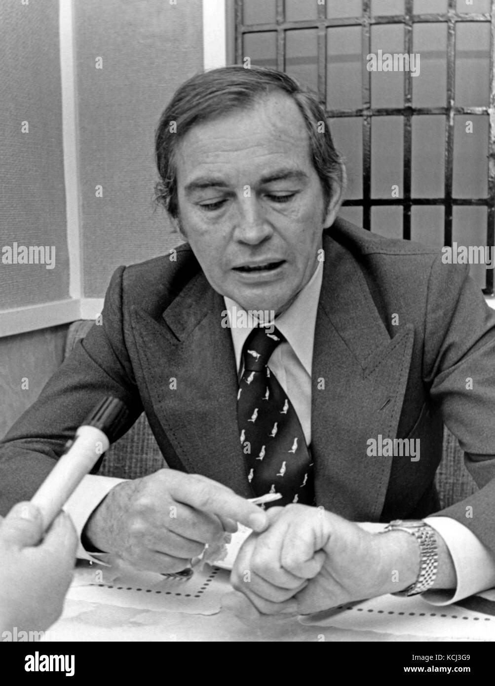 Der südafrikanische Herzchirurg Professor Christiaan Barnard ...