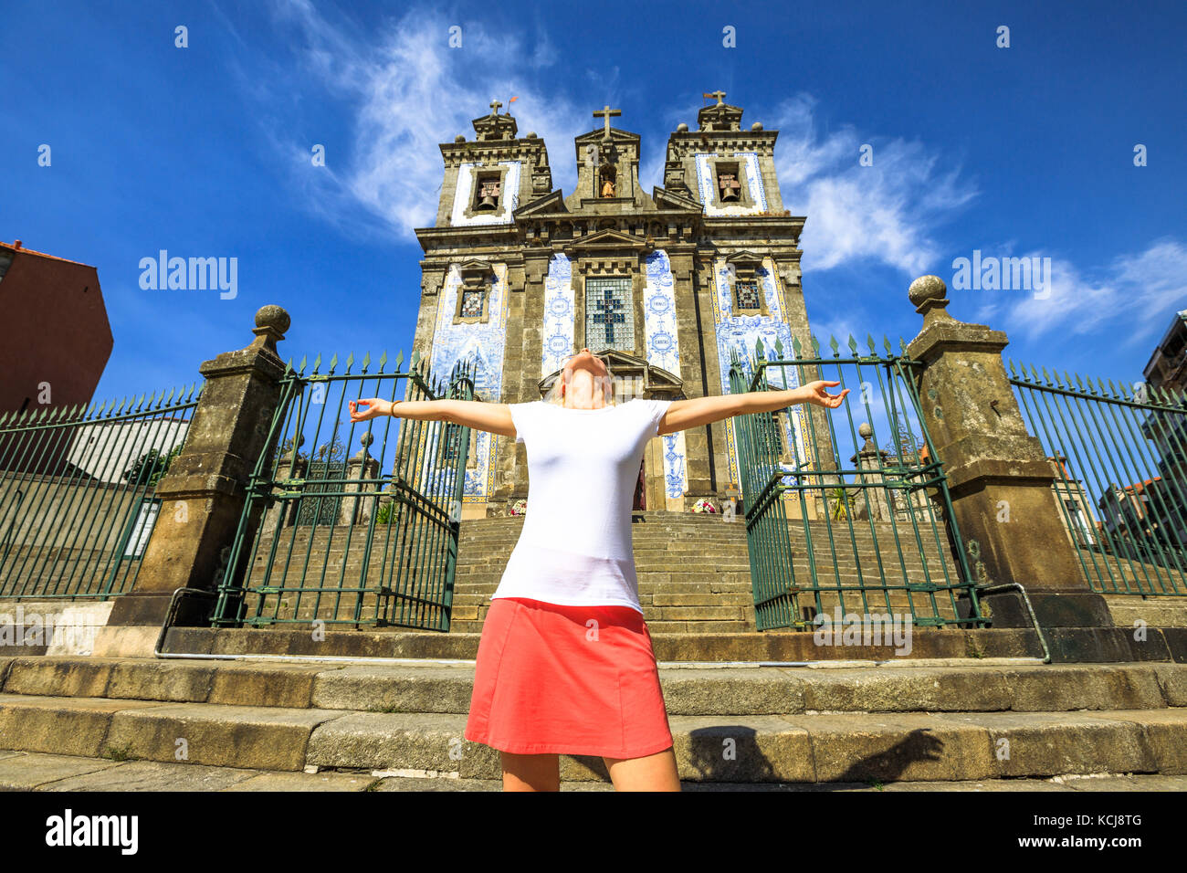 Igreja de santo ildefonso -Fotos und -Bildmaterial in hoher Auflösung – Alamy