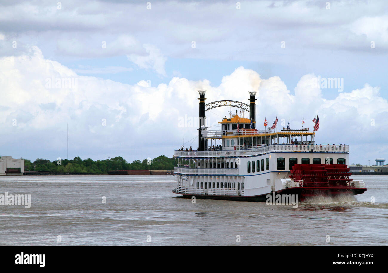Mississippi river ferry boat in -Fotos und -Bildmaterial in hoher ...