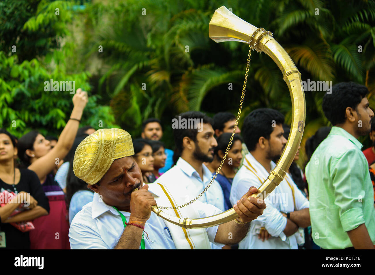 Traditional instruments of kerala -Fotos und -Bildmaterial in hoher ...