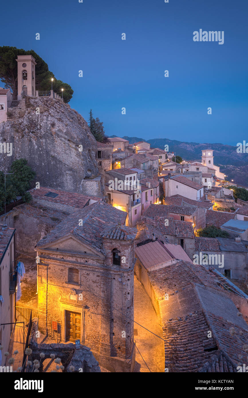 Bova calabria -Fotos und -Bildmaterial in hoher Auflösung – Alamy