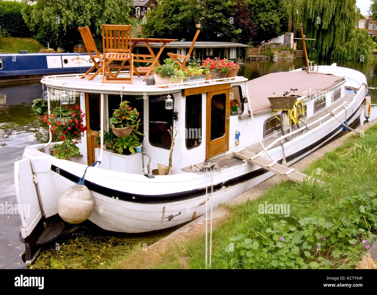 Hausboot fluss cambridge -Fotos und -Bildmaterial in hoher Auflösung ...