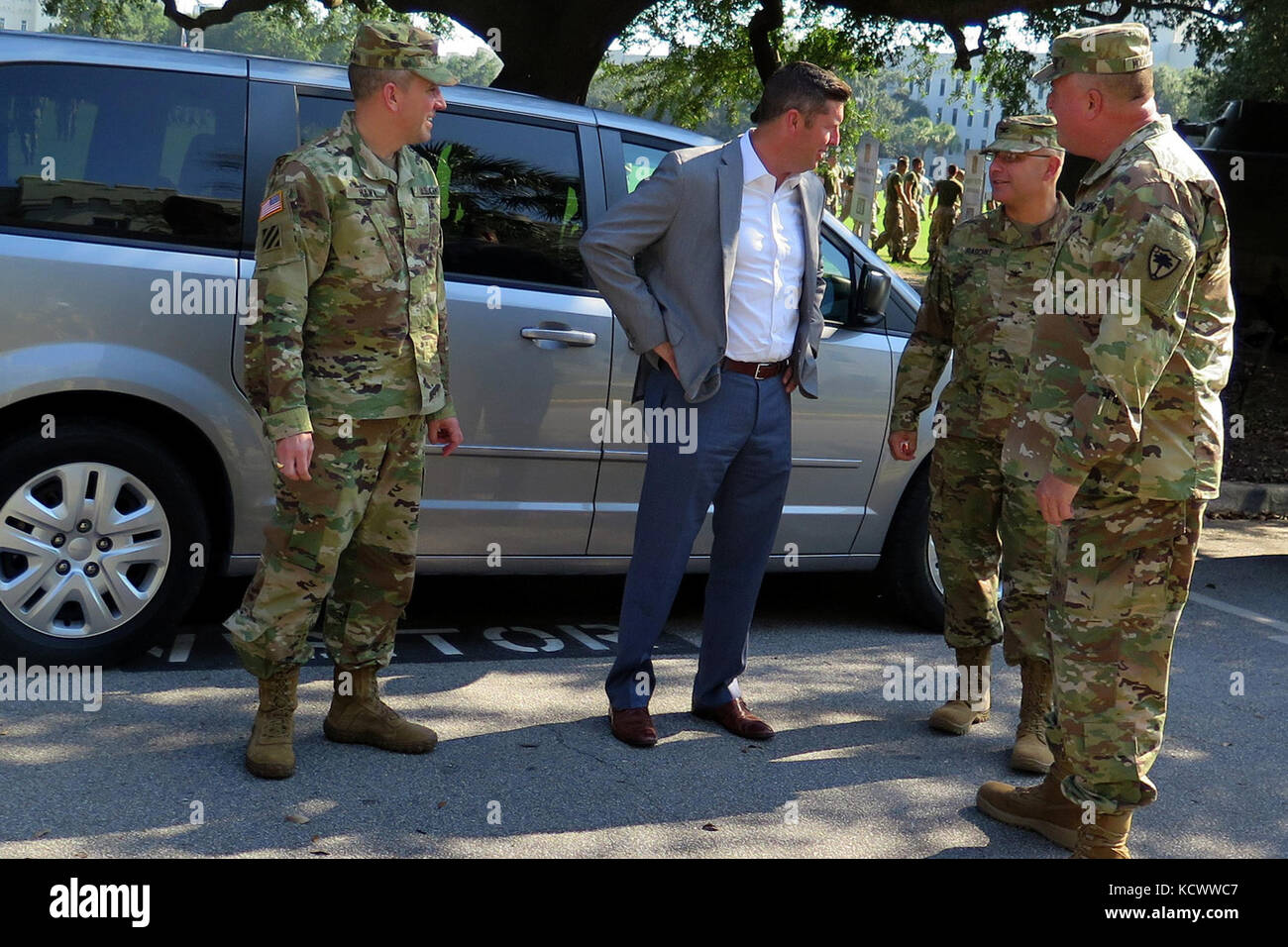 Unter Sekretär der Armee Mr. Patrick j. Murphy ist durch US ...