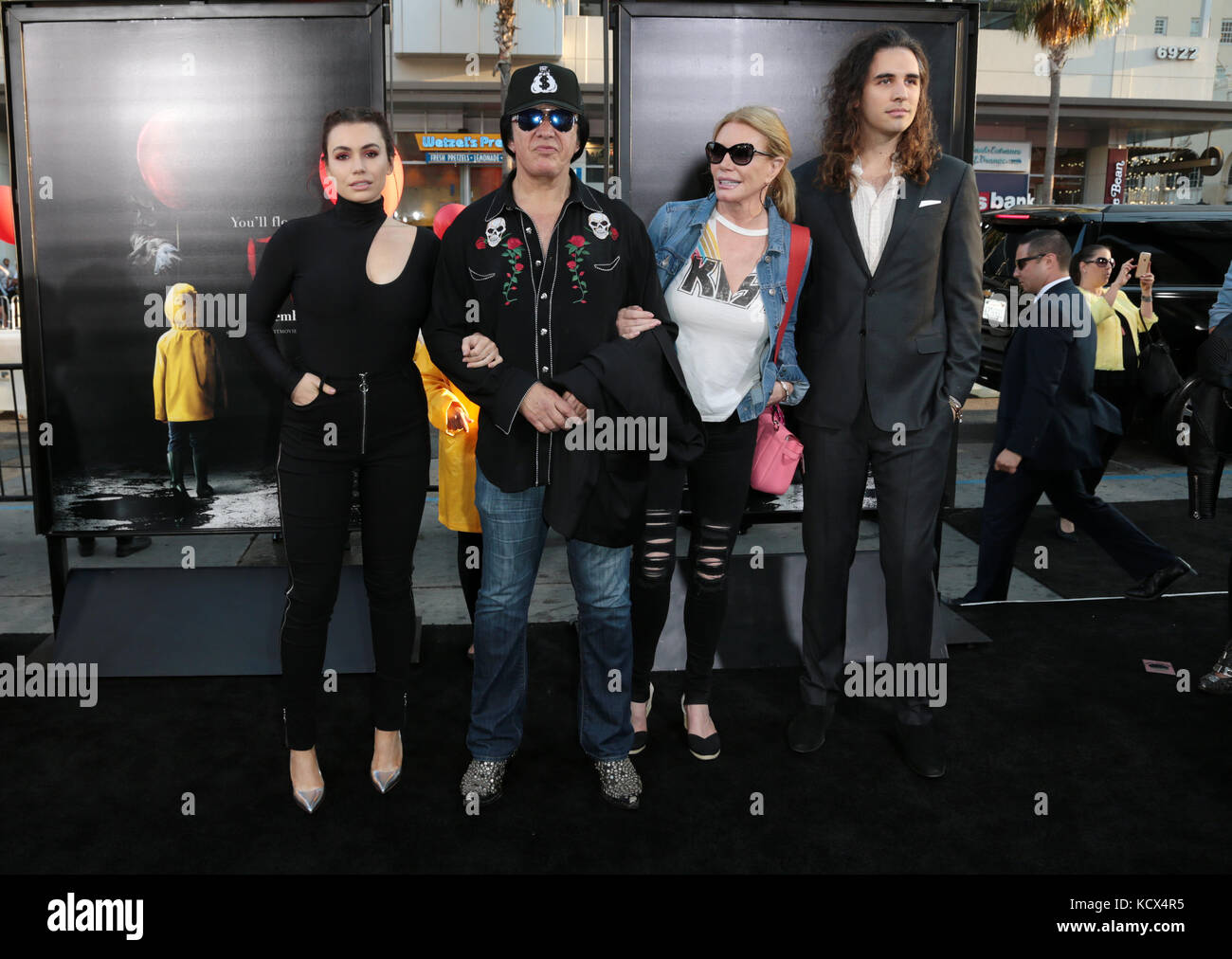 Premiere Von Warner Bros. Pictures and New Line Cinema's 'IT' mit ...