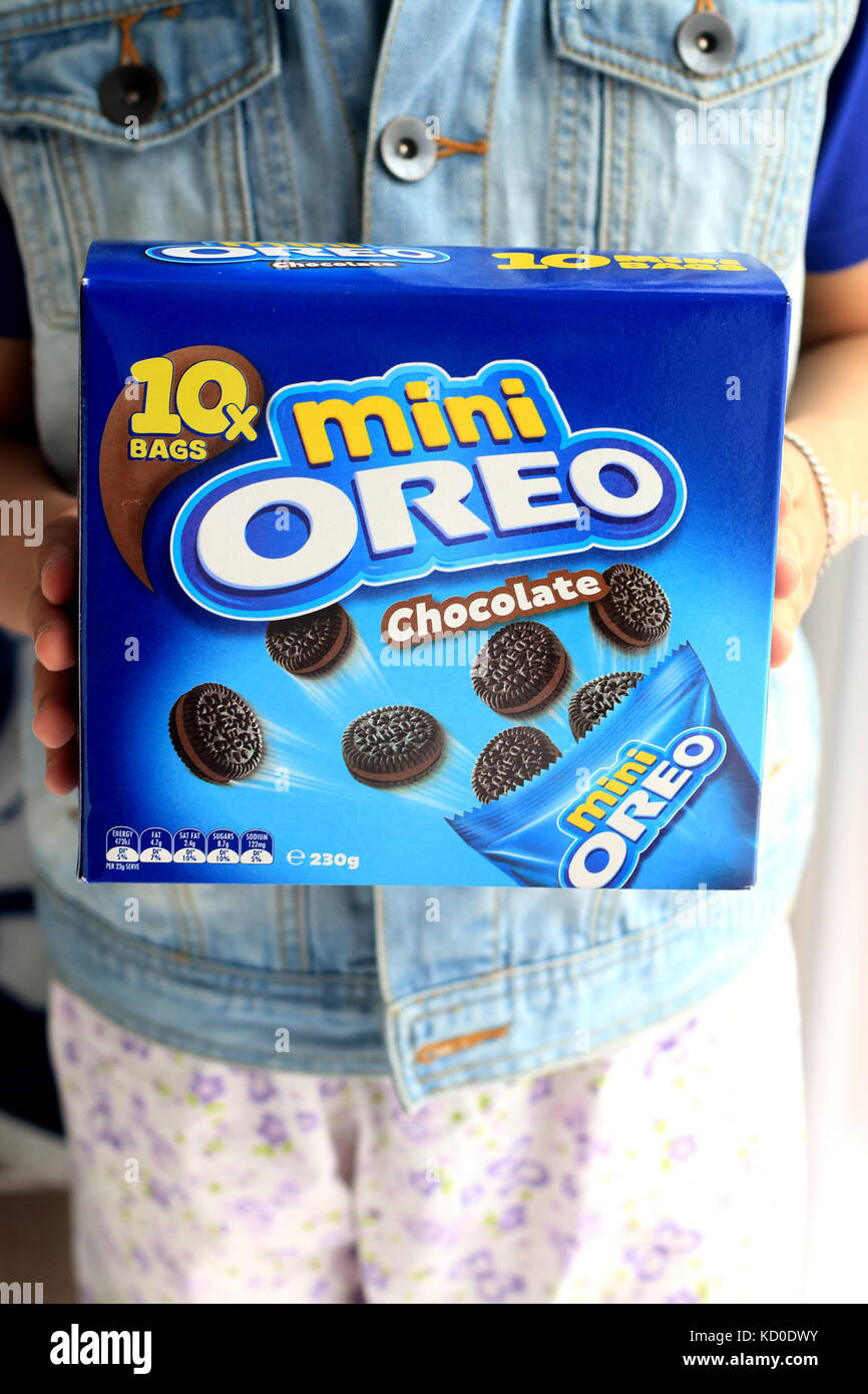 Oreo Cookies Schokolade Mini in einer Box Stockfotografie - Alamy