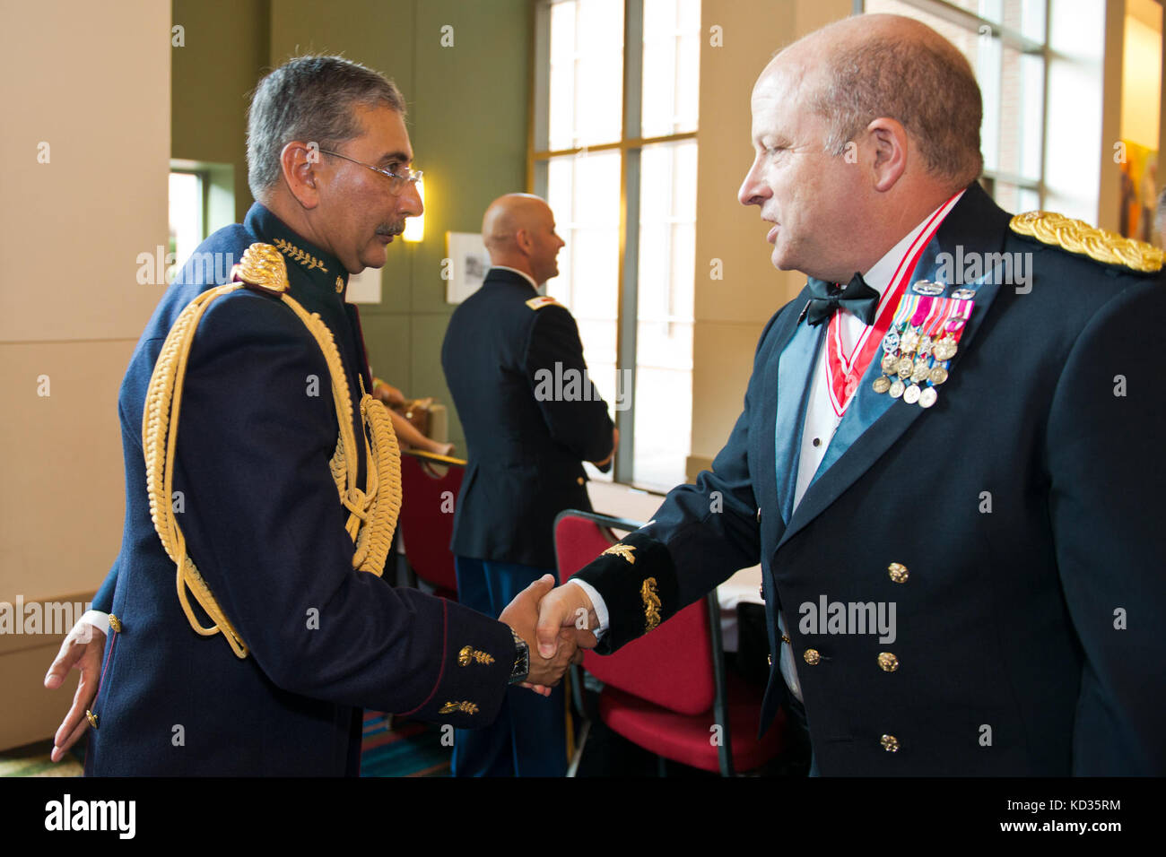 Maj gen guillermo arturo suarez ferreira -Fotos und -Bildmaterial in ...