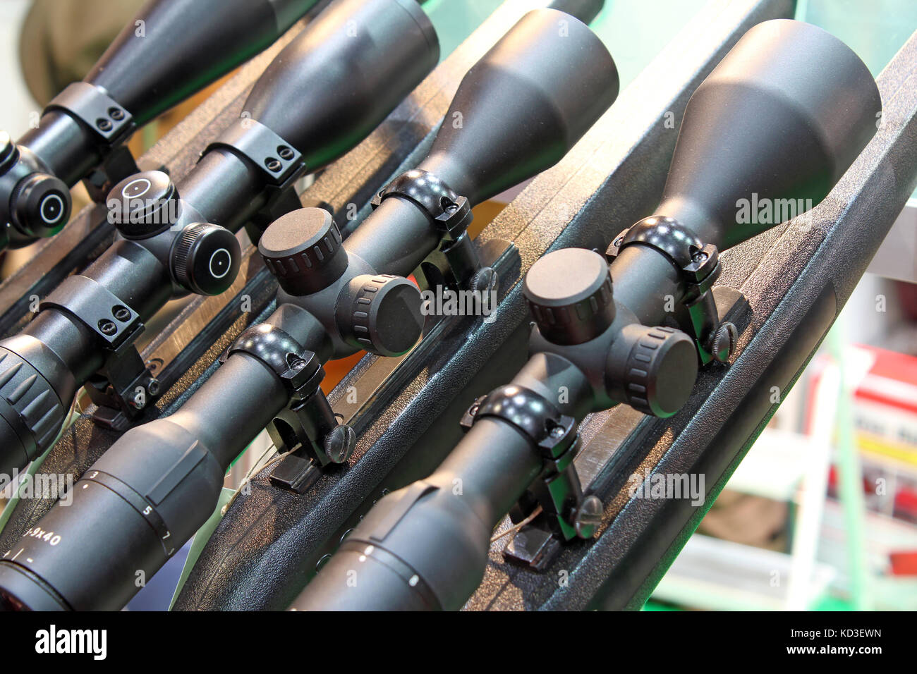 Sniper scope -Fotos und -Bildmaterial in hoher Auflösung – Alamy