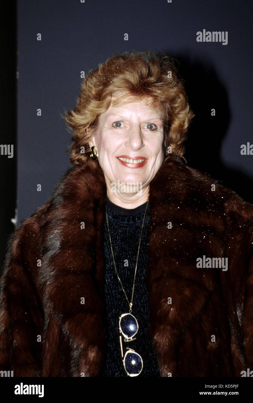 Nancy Marchand Stockfotos und -bilder Kaufen - Alamy