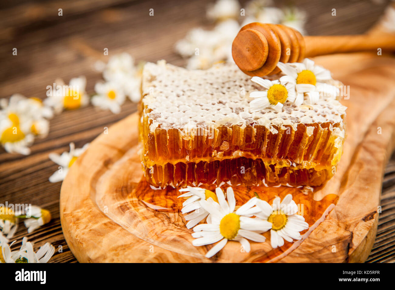 Honig wabe -Fotos und -Bildmaterial in hoher Auflösung – Alamy