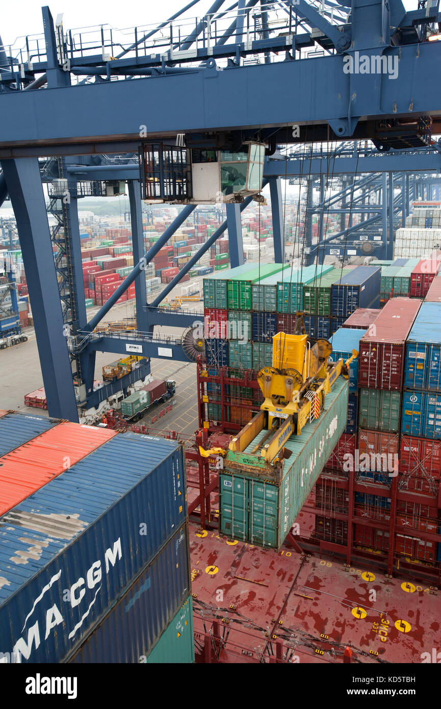 Container Hafen Container Stockfotos und -bilder Kaufen - Alamy