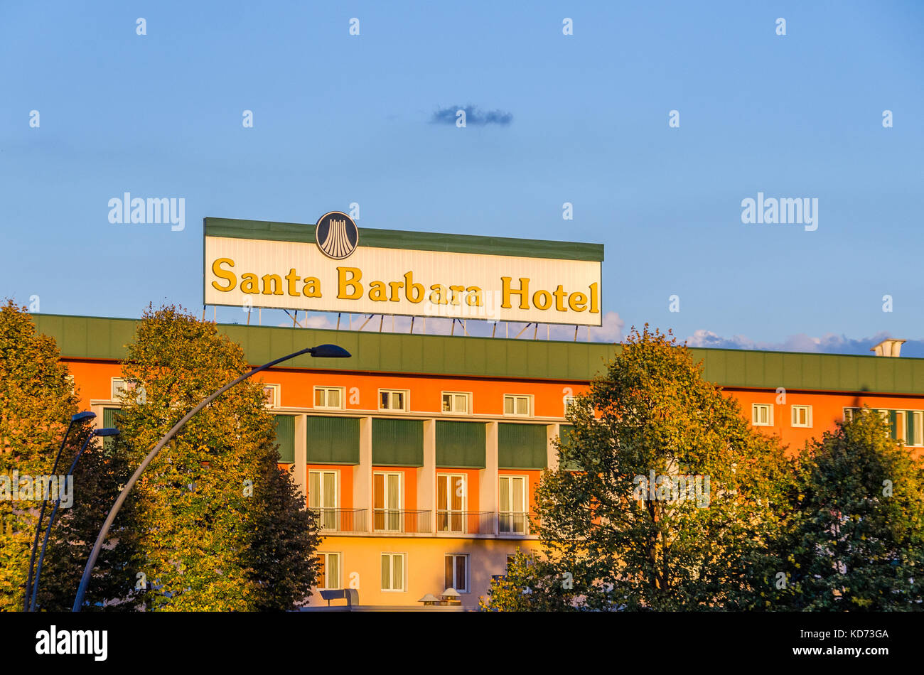Agip motel -Fotos und -Bildmaterial in hoher Auflösung – Alamy