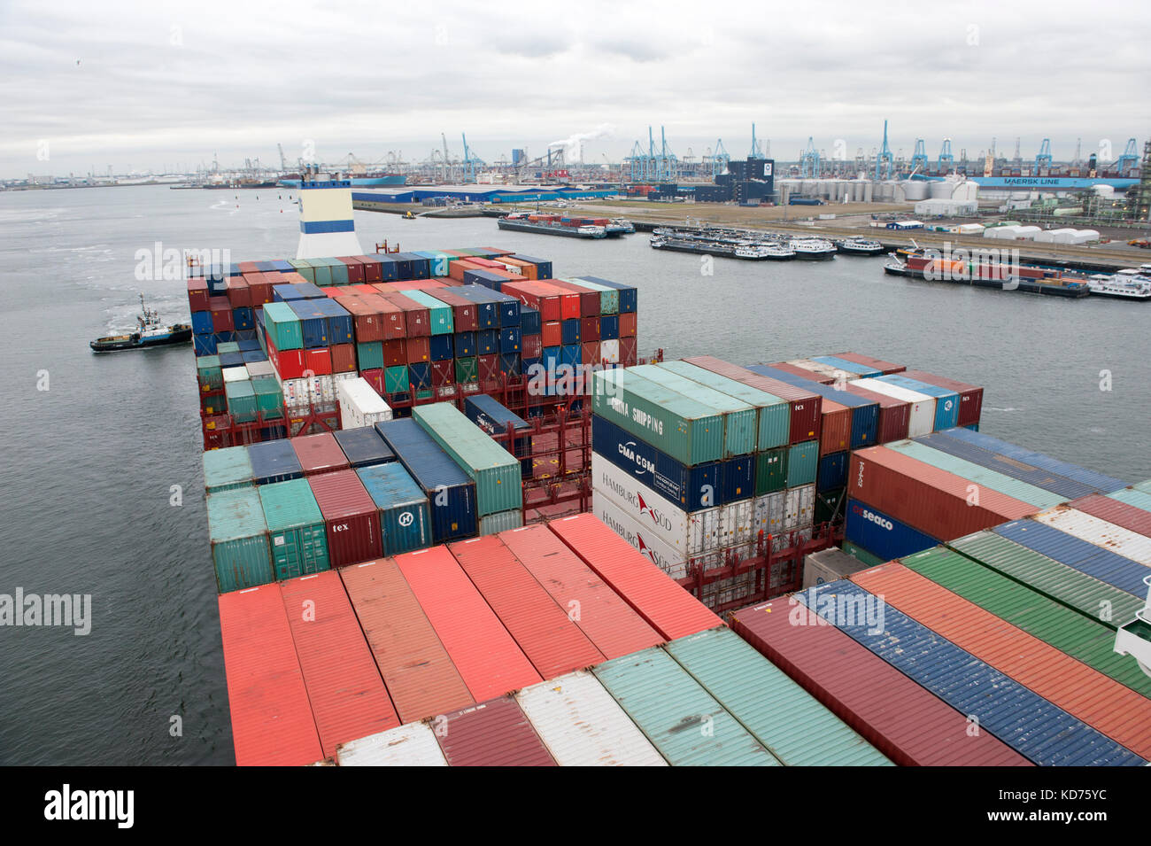 Rotterdam container Hafen mit Containerschiffe, Frachter und Krane ...