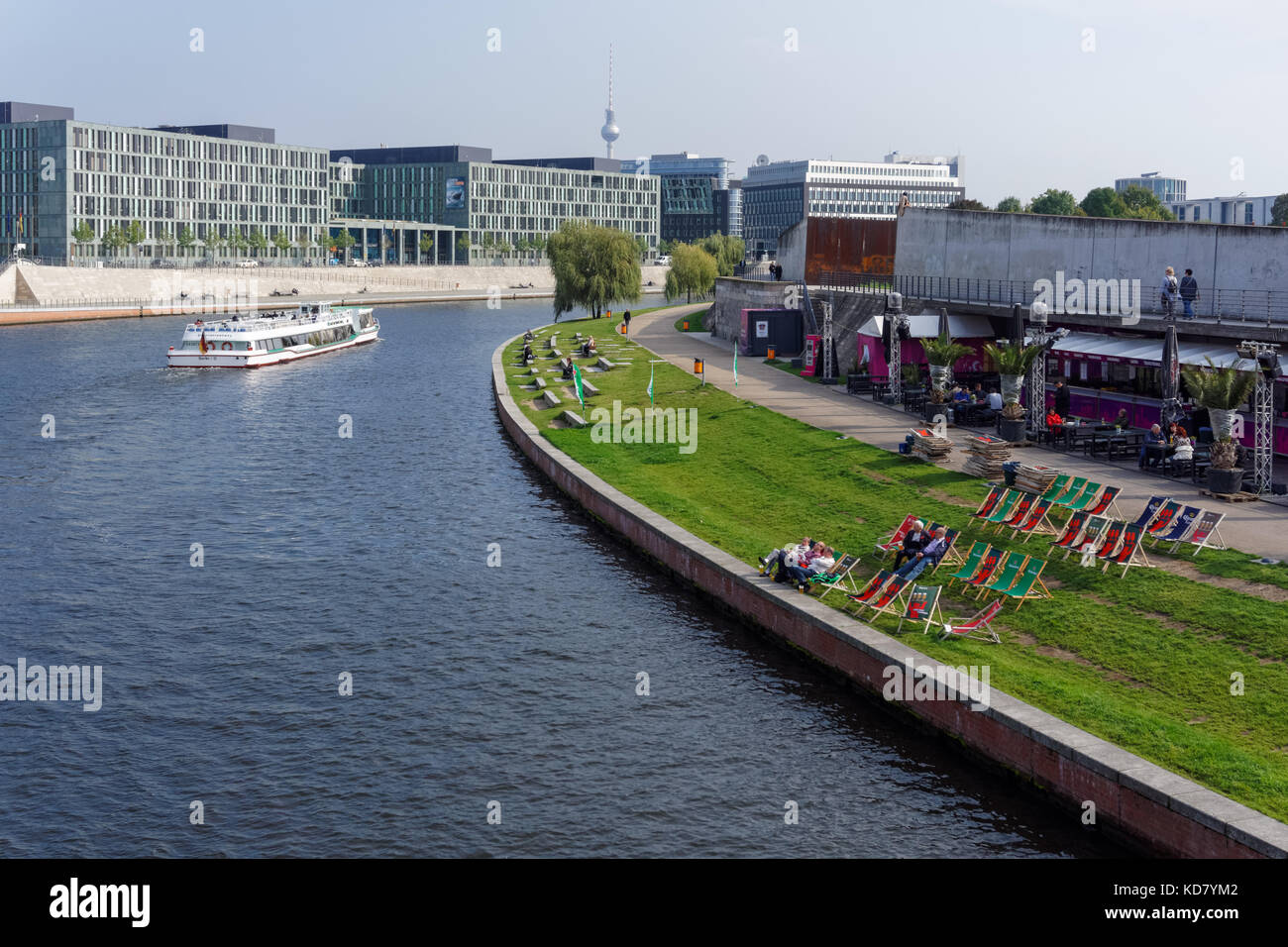 Bootsfahrt auf der Spree in Berlin, Deutschland Stockfotografie - Alamy