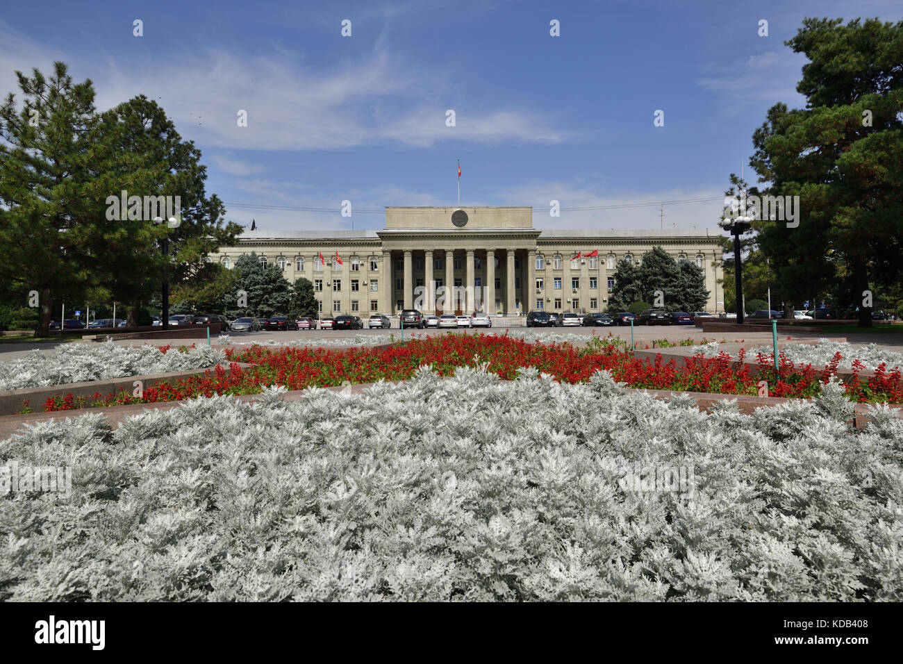 Monument bishkek kyrgyzstan central asia -Fotos und -Bildmaterial in ...
