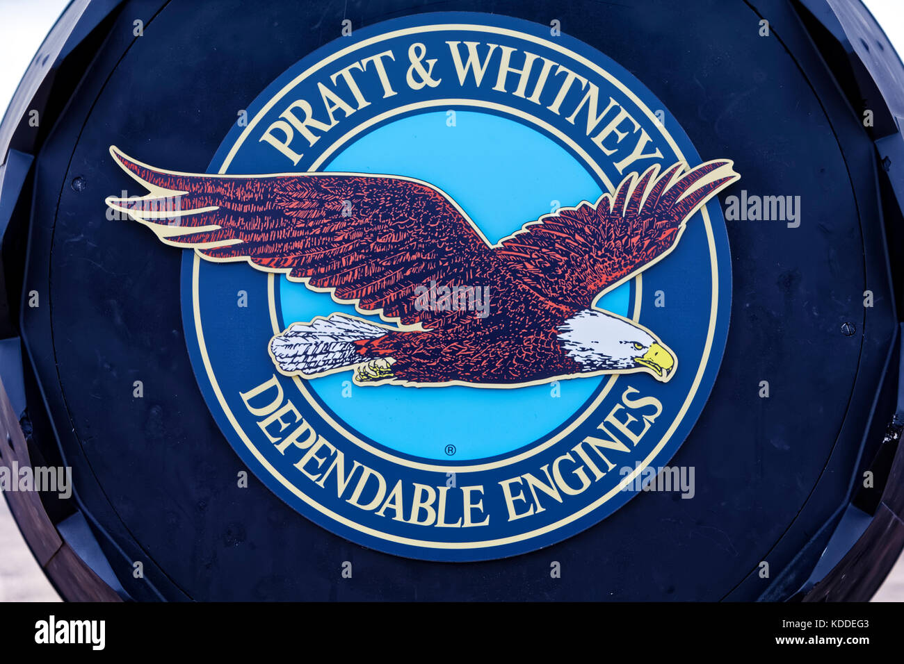 Engine cover -Fotos und -Bildmaterial in hoher Auflösung – Alamy