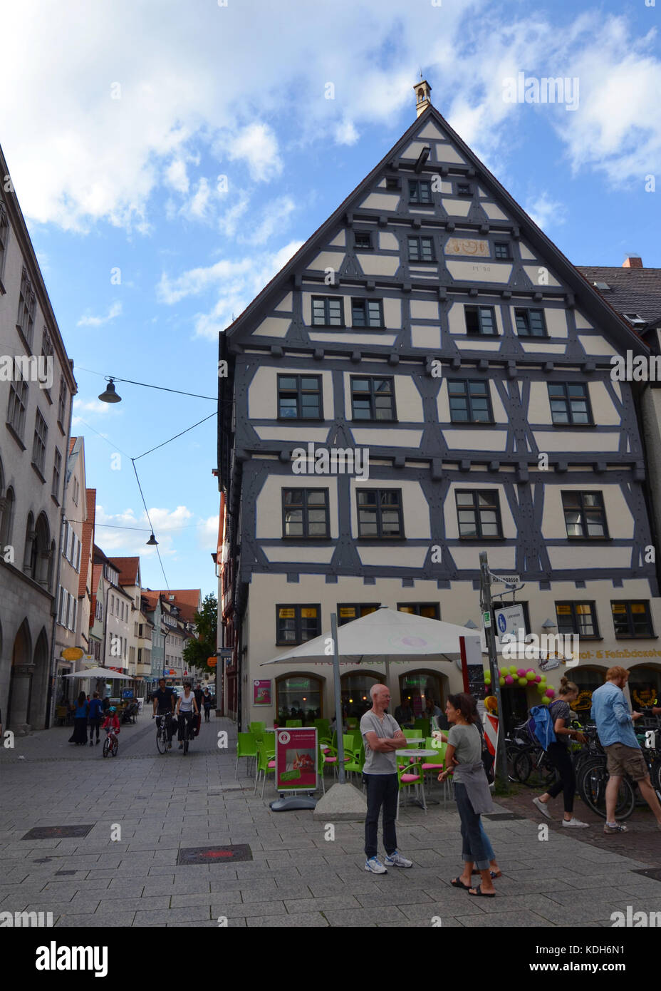 Stadtmauer in ulm -Fotos und -Bildmaterial in hoher Auflösung – Alamy