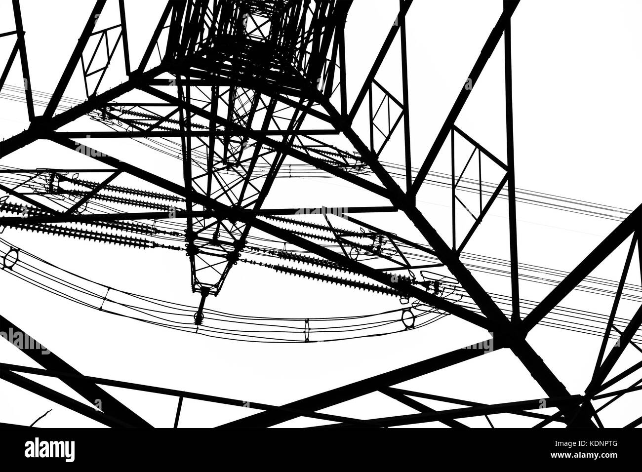 Hohe Spannung Strom Linie auf weißem Hintergrund isoliert ...