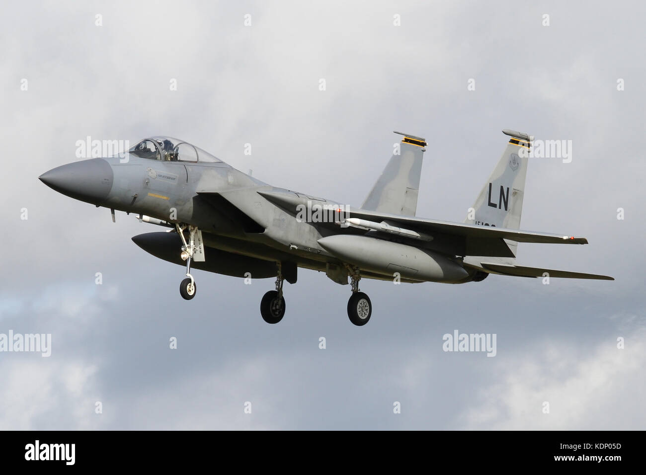 493Rd Jagdgeschwader F-15C ist auf Final Approach in RAF Lakenheath ...