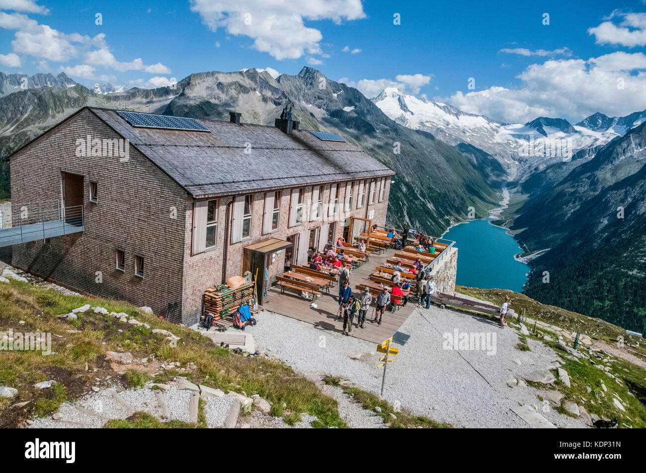 Der olperer Hütte Berghütte in den Zillertaler Alpen Stockfoto, Bild ...