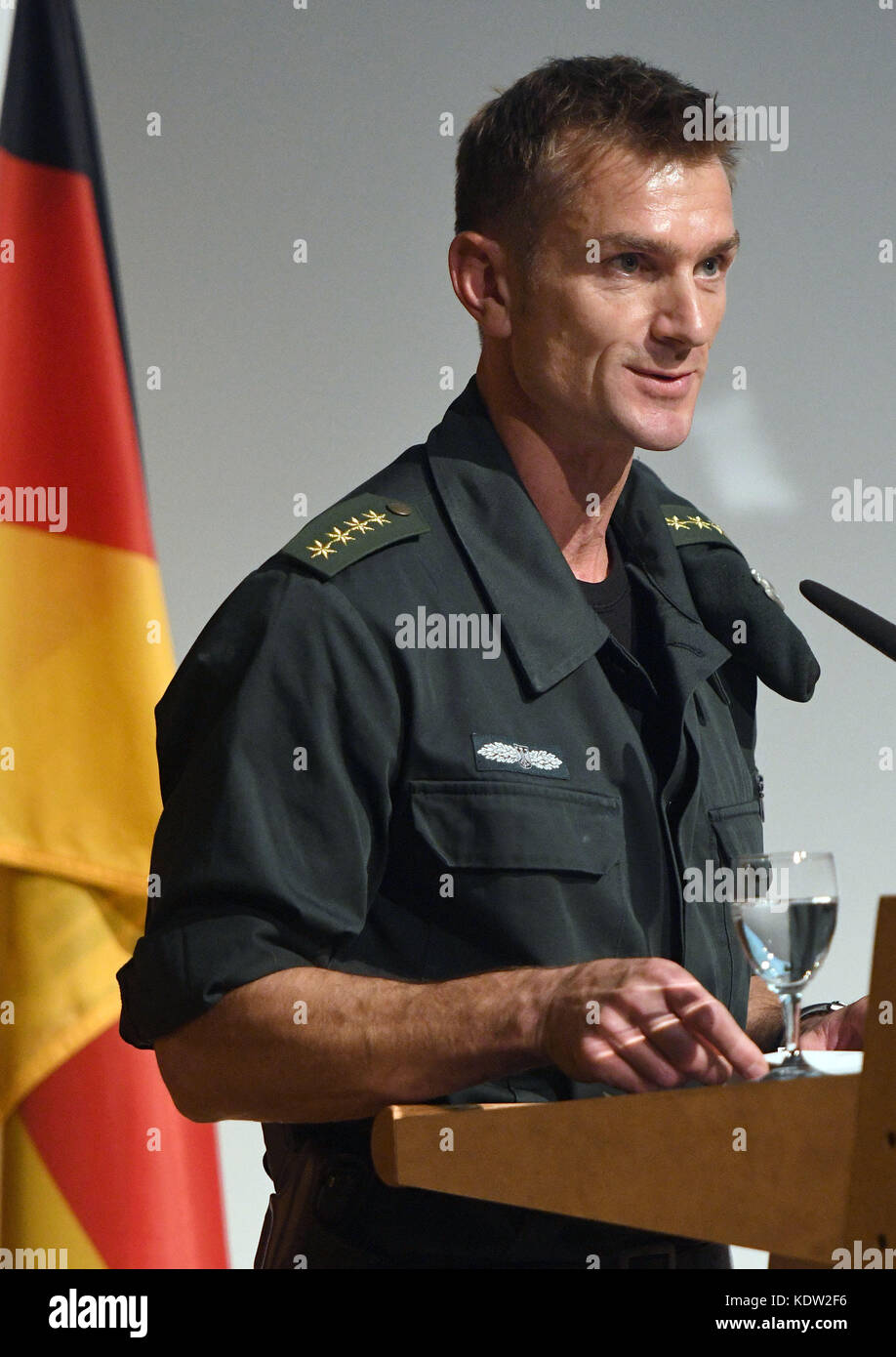 Taktische Einheit Stockfotos und -bilder Kaufen - Alamy