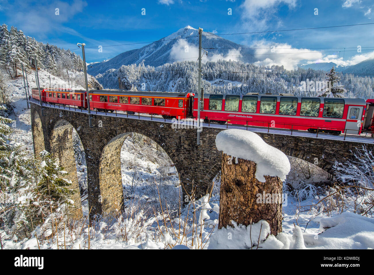 Albula Bernina Express Railway Stockfotos und -bilder Kaufen - Alamy