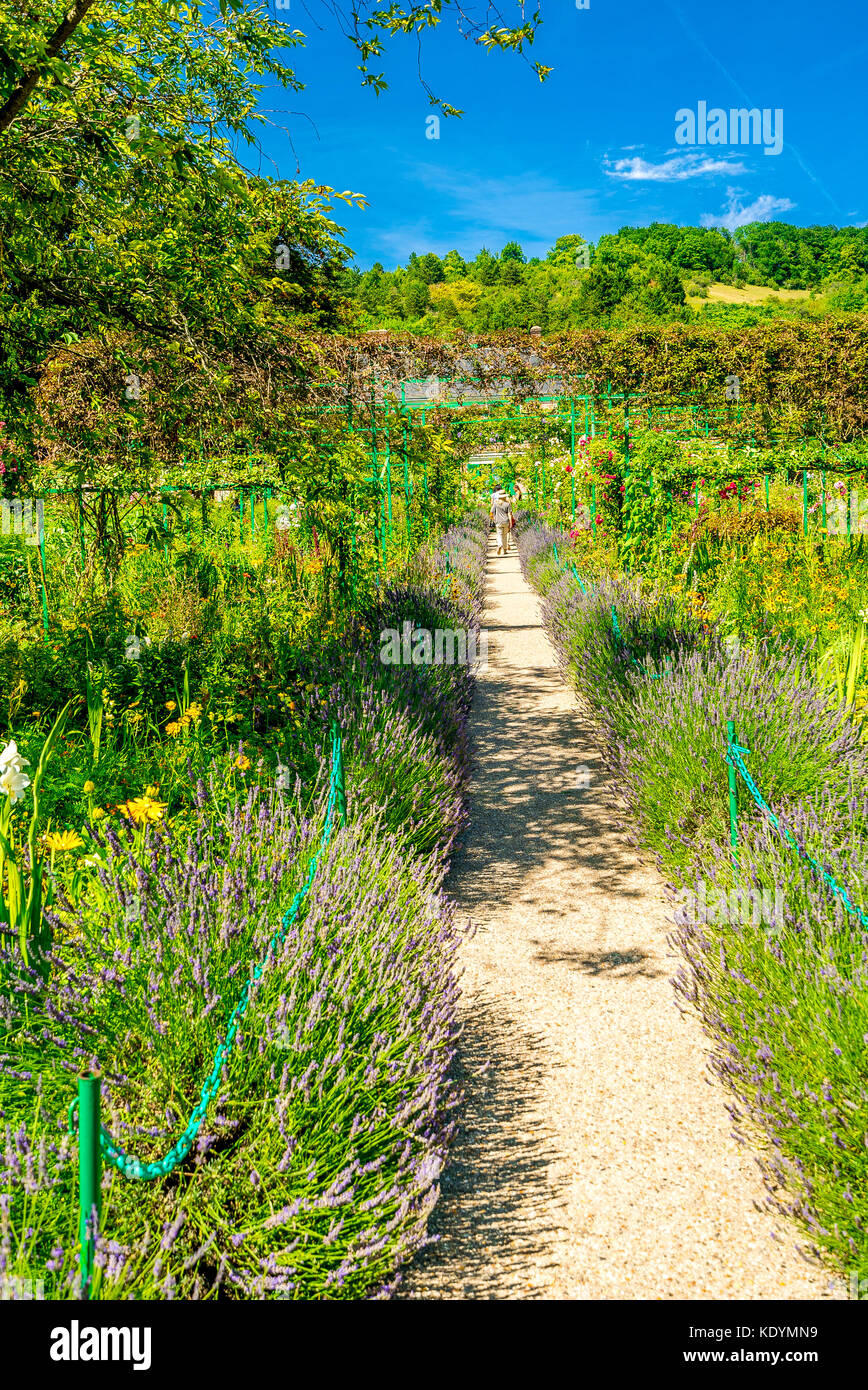 Giverny pfad -Fotos und -Bildmaterial in hoher Auflösung – Alamy