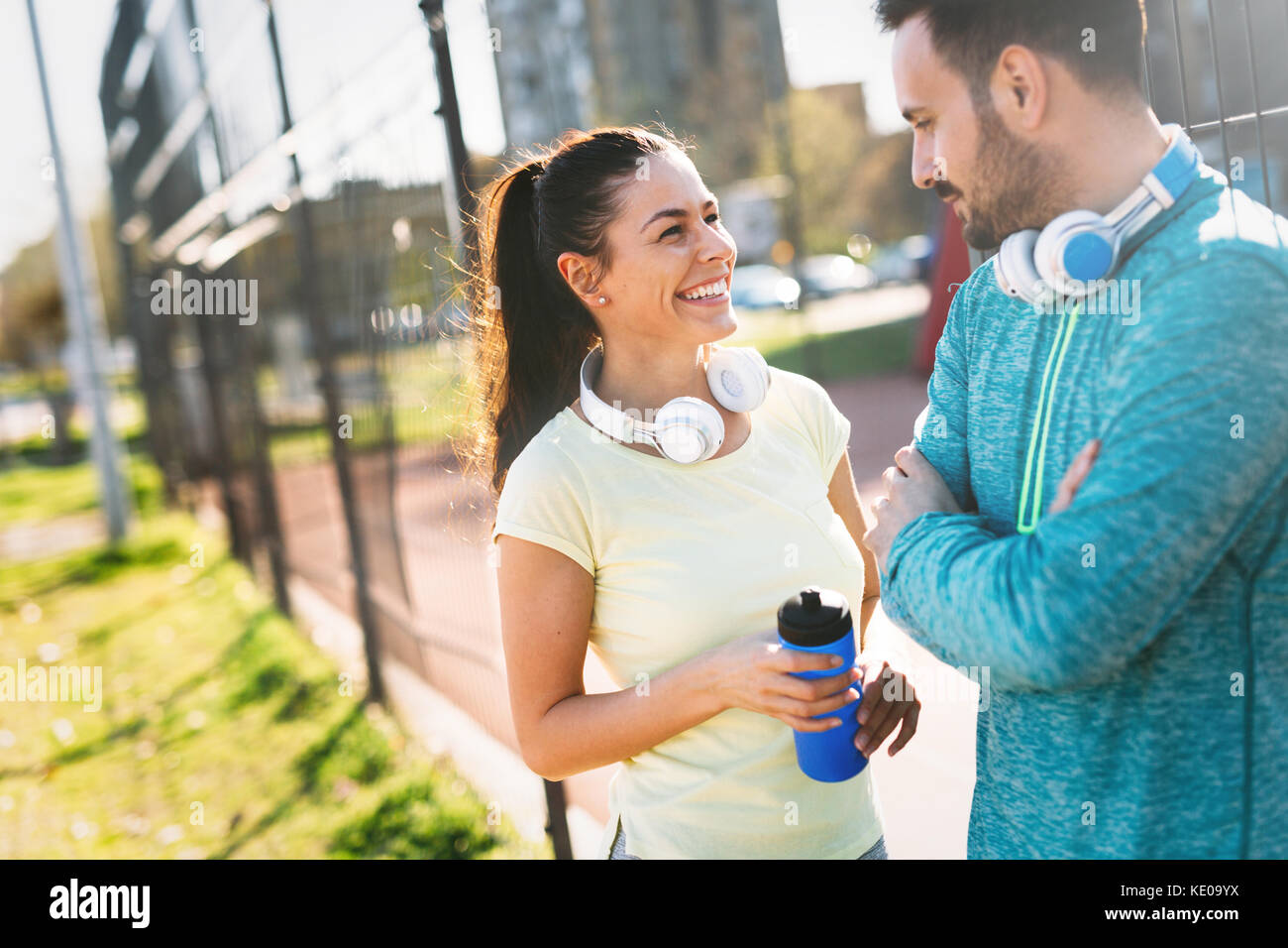 Man woman -Fotos und -Bildmaterial in hoher Auflösung – Alamy