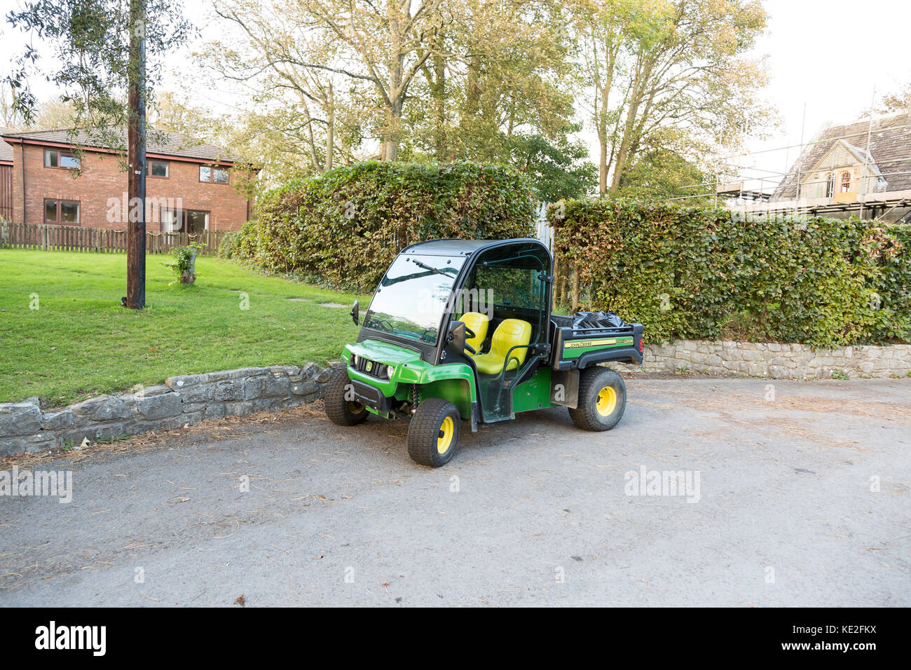 John deere gator -Fotos und -Bildmaterial in hoher Auflösung – Alamy
