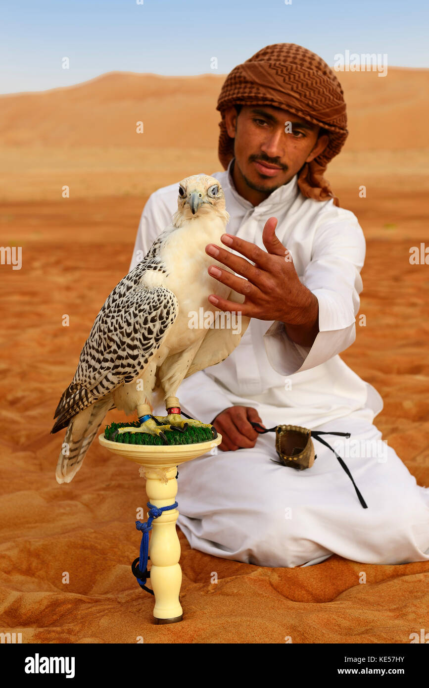 Arabischer falkner -Fotos und -Bildmaterial in hoher Auflösung – Alamy