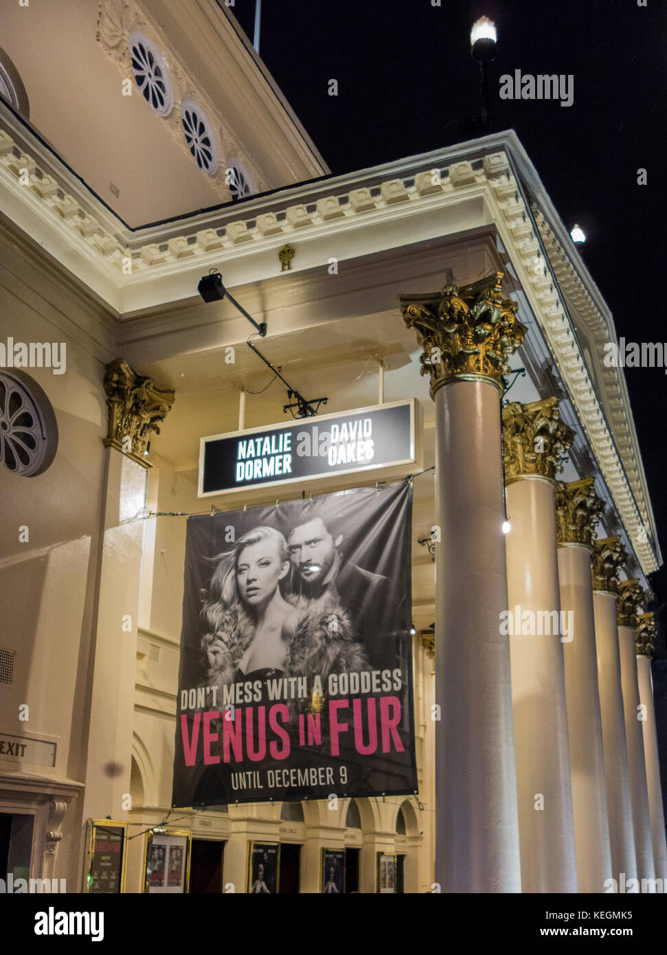 David Ives' Venus in Pelz am Theatre Royal, Haymarket, London ...