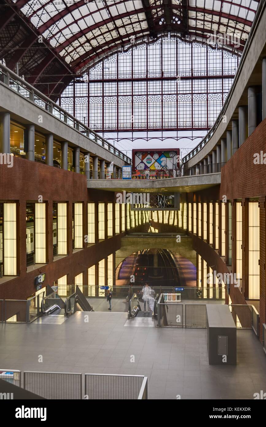 Bahnhof Antwerpen Centraal Stockfotos und -bilder Kaufen - Alamy