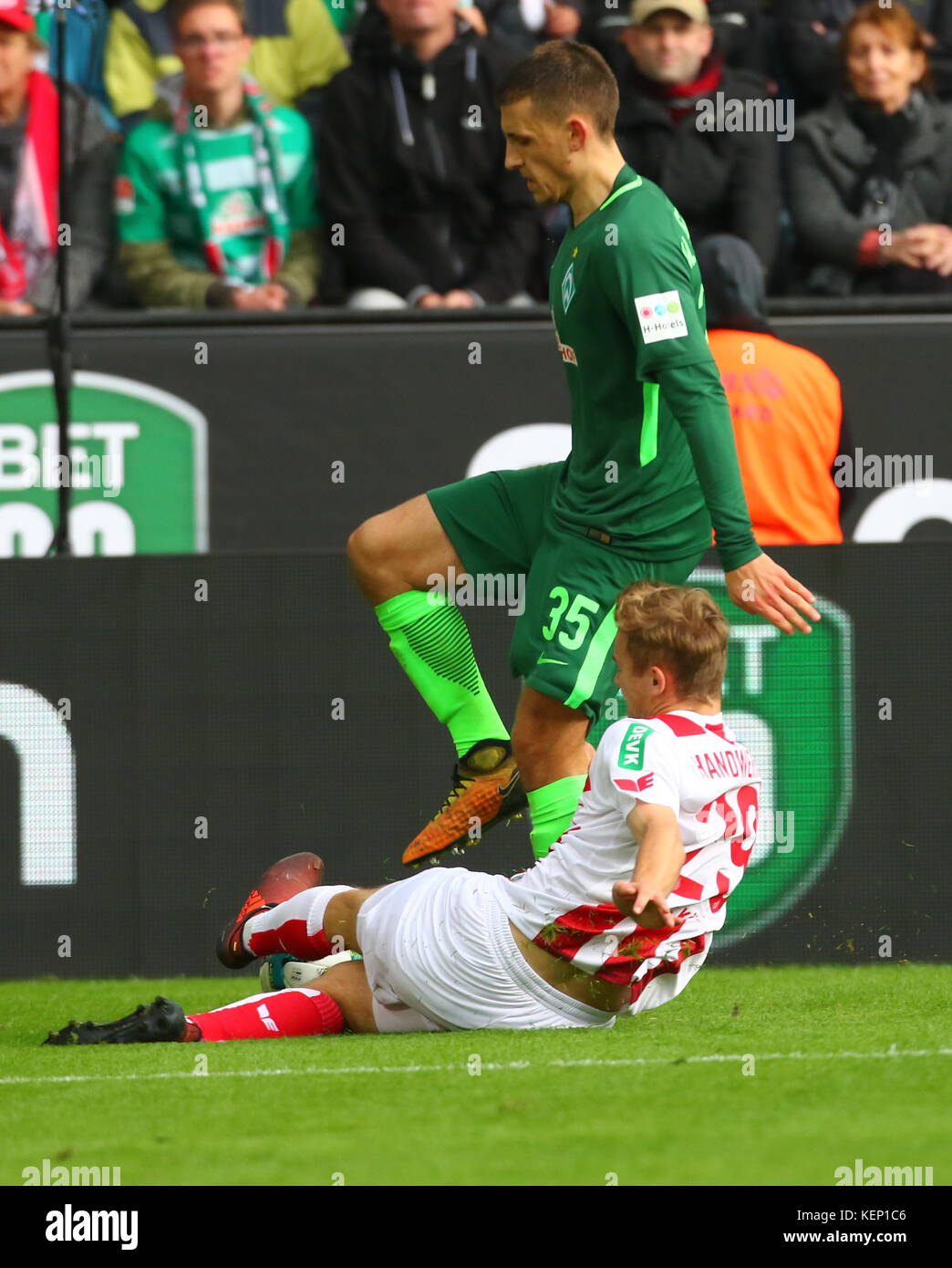 Tim handwerker -Fotos und -Bildmaterial in hoher Auflösung – Alamy